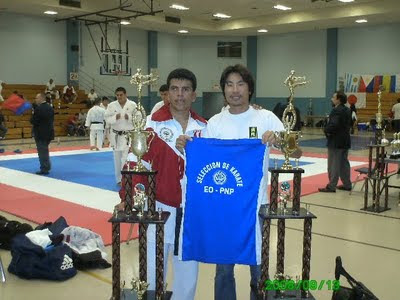 Records Peruanos: Roberto Cavero Arancibia Campeón Mundial de Karate