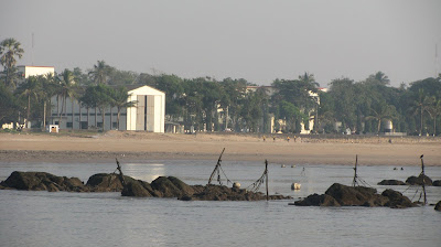Famous Places in Mumbai: Marve Beach