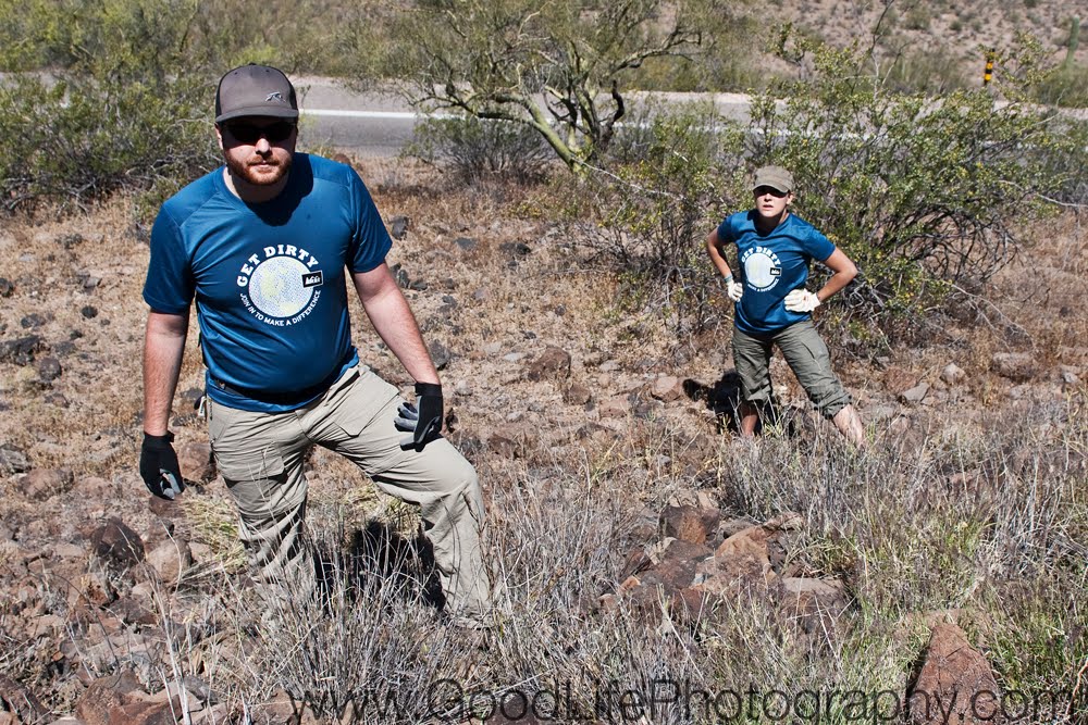 Tyler Gates: One of Them Creative Types: REI Volunteers with the SCC