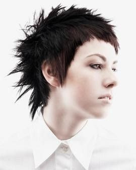 Modern Emo Hairstyles Girls 2017: Short Emo Spiky Haircuts