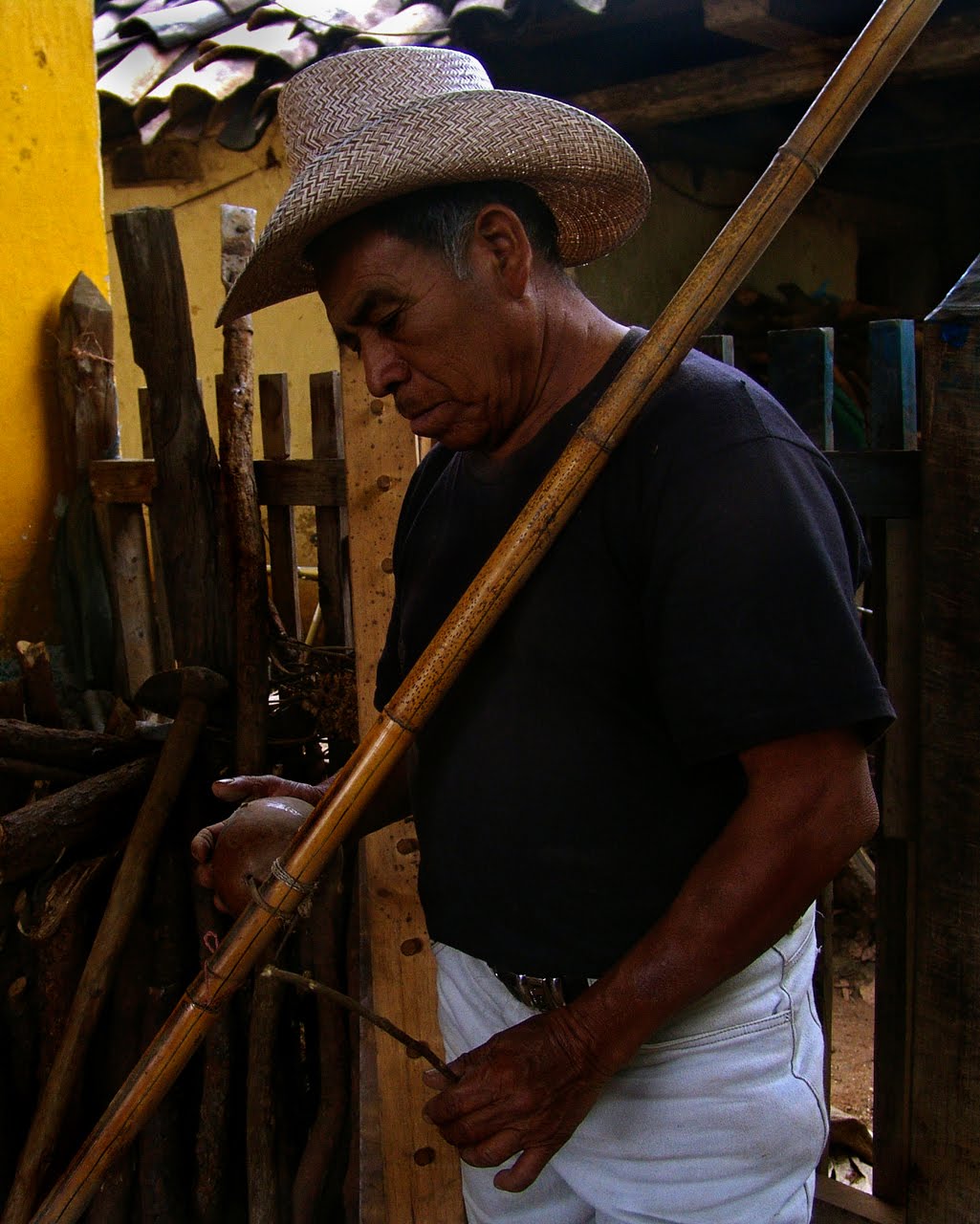 J.F. Travieso - Foto: Estas Honduras - Lencas 4