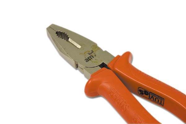 JAFEMACAPA: Evolución del alicate