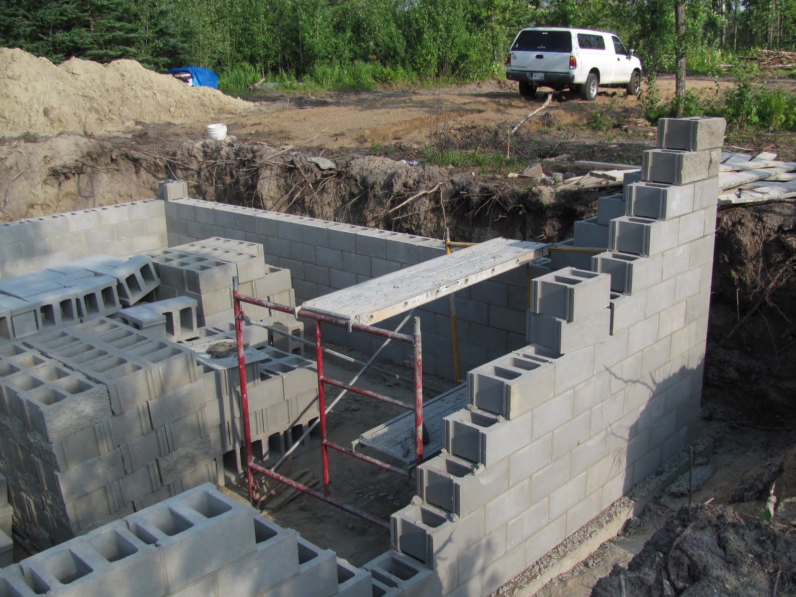 Jon's Minnesota Cabin: Basement Construction Day 1