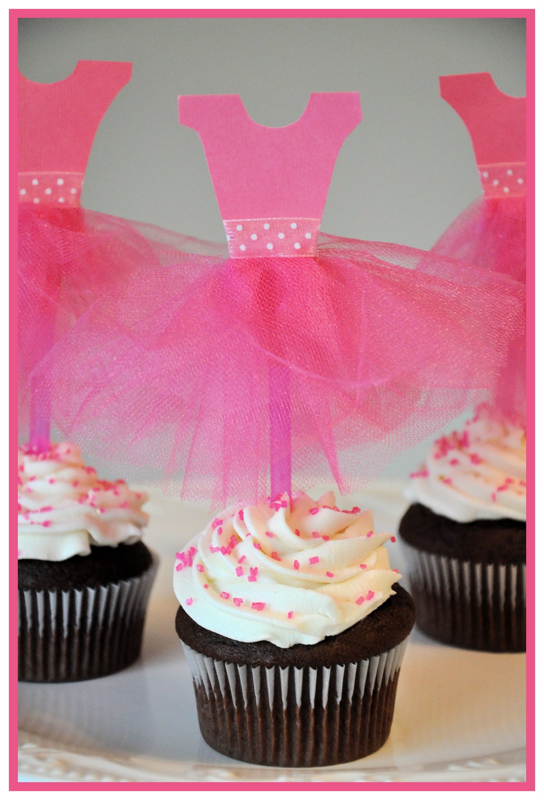 Bella Cupcake Couture: Ballerina Cupcake Toppers