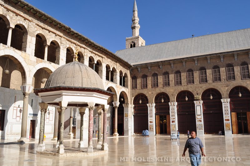 MY ARCHITECTURAL MOLESKINE®: 2013