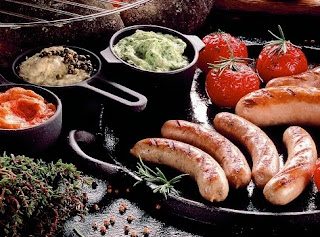 Knackwurst - herzhafte Wissensbisse: Grillwürstchen mit verschiedenen ...