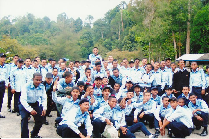 History Journey From Aiman: 2006-Khidmat Negara Kem Latihan Cheneh ...