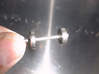 Larry's Airplane: Pop-Rivet Dimple Die