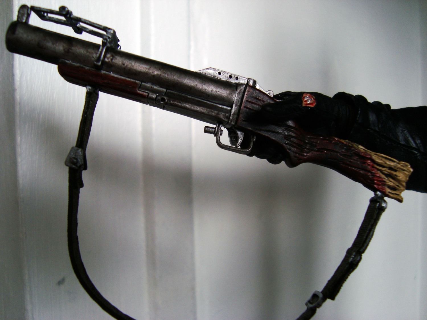 SUPER SHOGUN: TERMINATOR 2 T-800 WITH BATTLE DAMAGED HEAD 12" - NECA