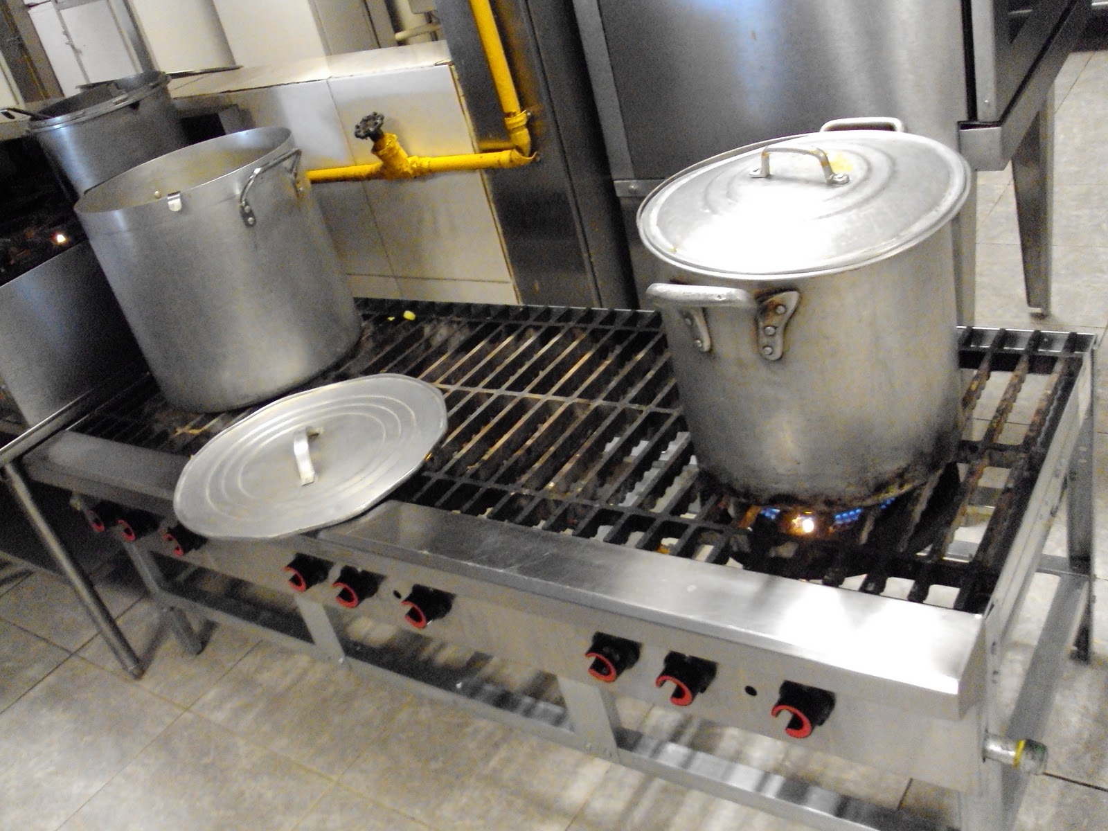 PRÁCTICA DE COMEDORES INDUSTRIALES