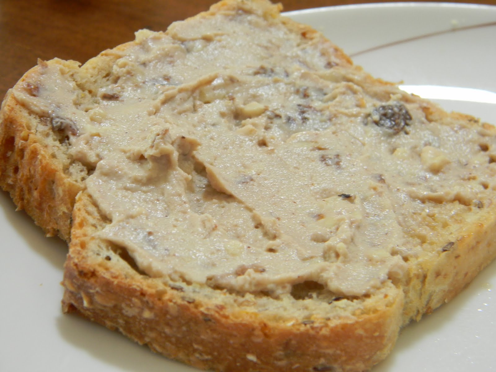 vegan=yummy: maple walnut 'cream cheese'