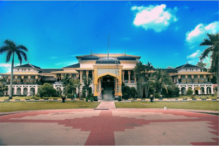 RF4B-Indonesia: Maimun Palace Medan, North Sumatera