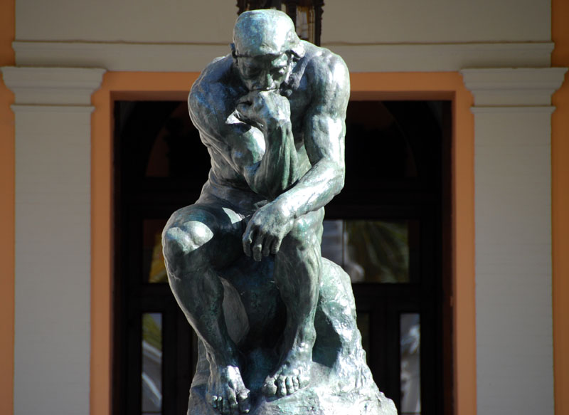 FILOSOFIA ATICA: EL PENSADOR-SIMBOLO UNIVERSAL DE LA FILOSOFIA