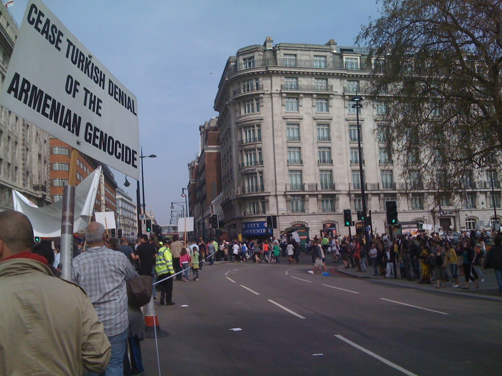 Unzipped: London's Armenian community marks 95th anniversary of the ...