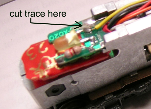 N Scale DCC Decoder Installs: Digitrax DZ123 in a Life Like GP60