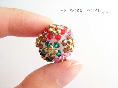 The Work Room: TWR041 Crystal Ball Pendant Tutorial