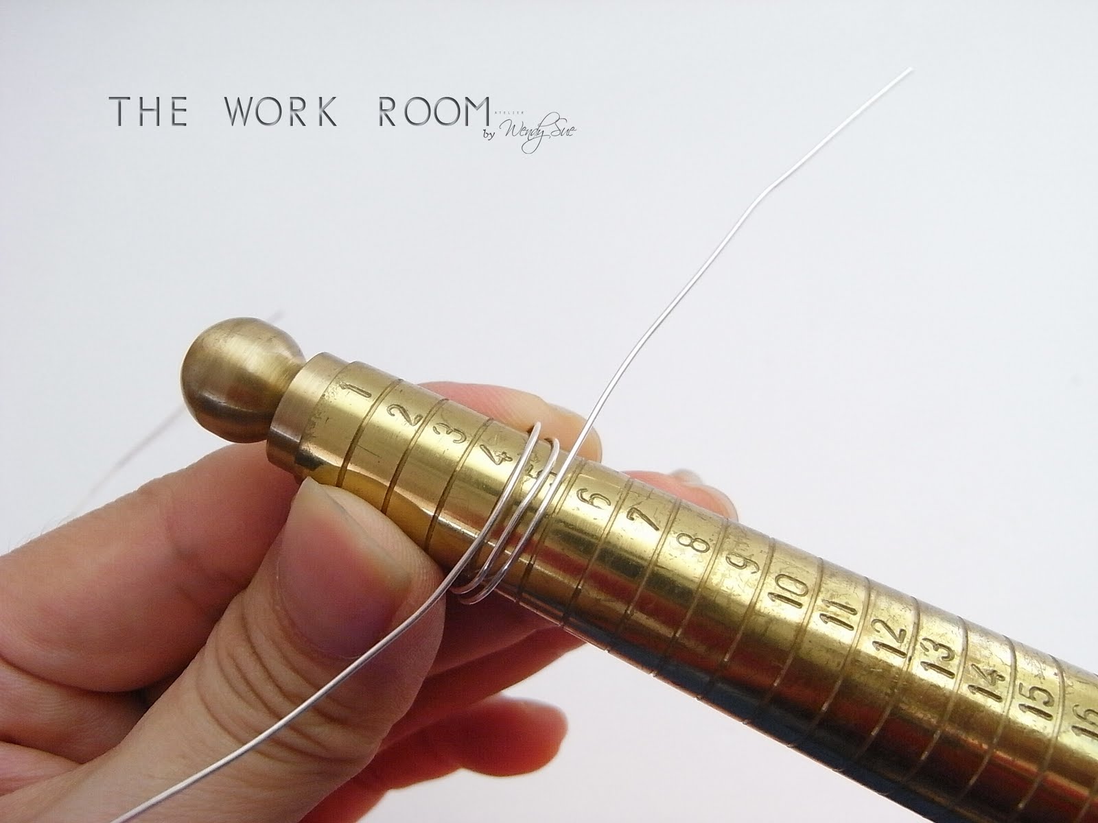 The Work Room: Make Your Own Toggle Clasp : Part I