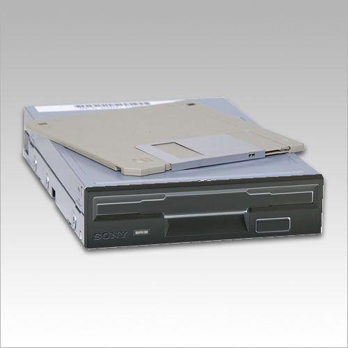 LUIS BERMUDEZ: FDD O FDC (FLOPPY DISK DRIVE)