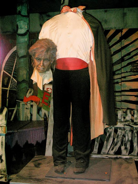 Mr. Tim's Neighborhood: Headless Guy