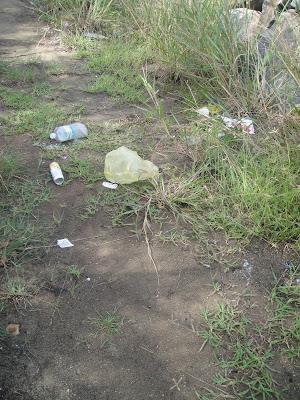 Arts.Life.World.Envaironment: The UNclean Beach In Brunei..