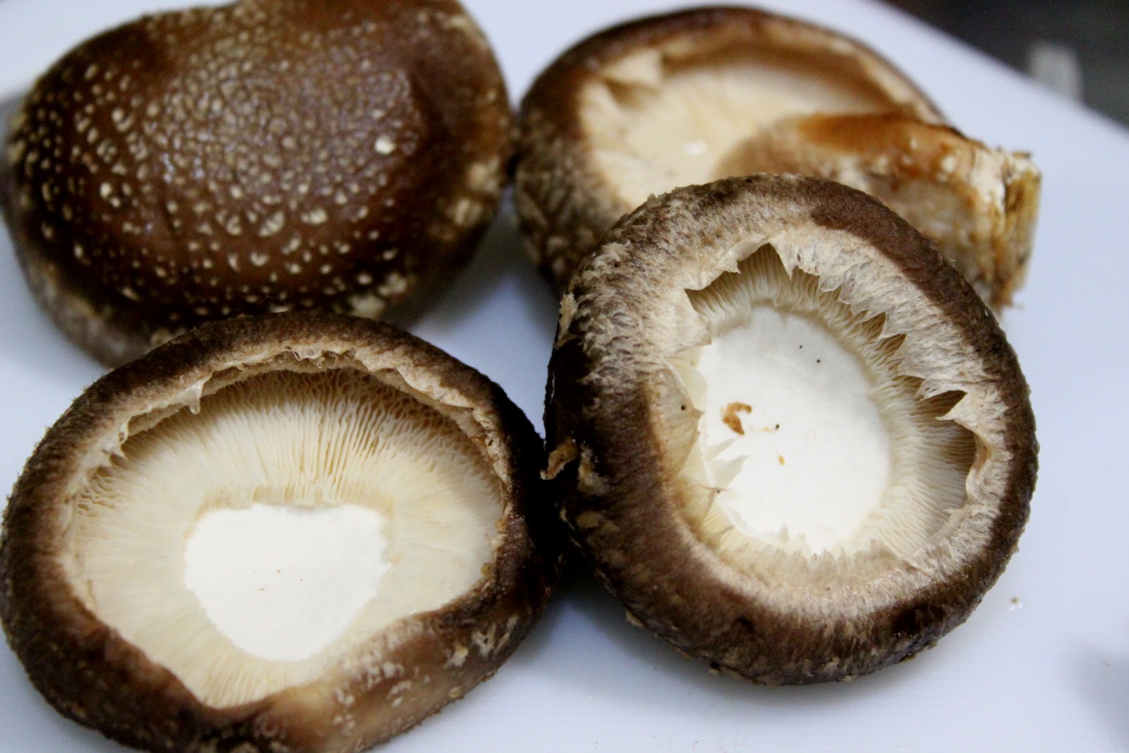 A Box of Kitchen: Stuffed shiitake mushroom