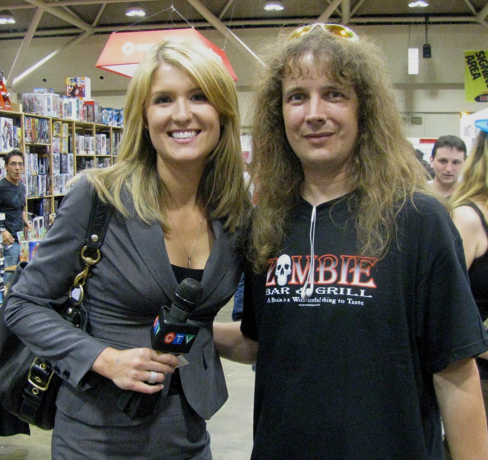 Angie in T.O.: TORONTO FAN EXPO 2010