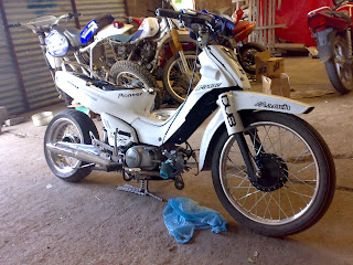 Tuning 100%: Yamaha Crypton-By Agustin