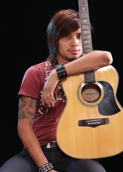 M y a n m a r H u n k s: R Zarni