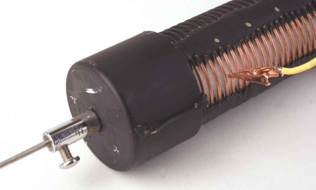 A 20 Hf Mobile Antenna