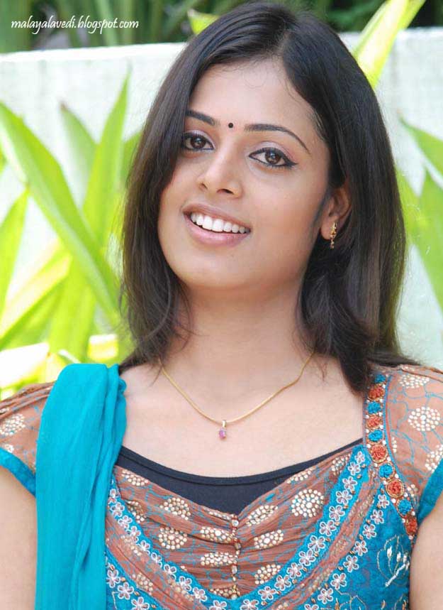 Actress Sindu Menon Latest Photoshoot
