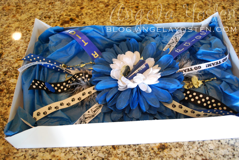 Angela Yosten: Homecoming Wrist Mums Tutorial