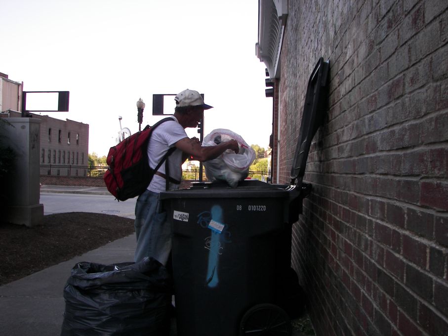 Talking Trash, Talking People | Inside of Knoxville