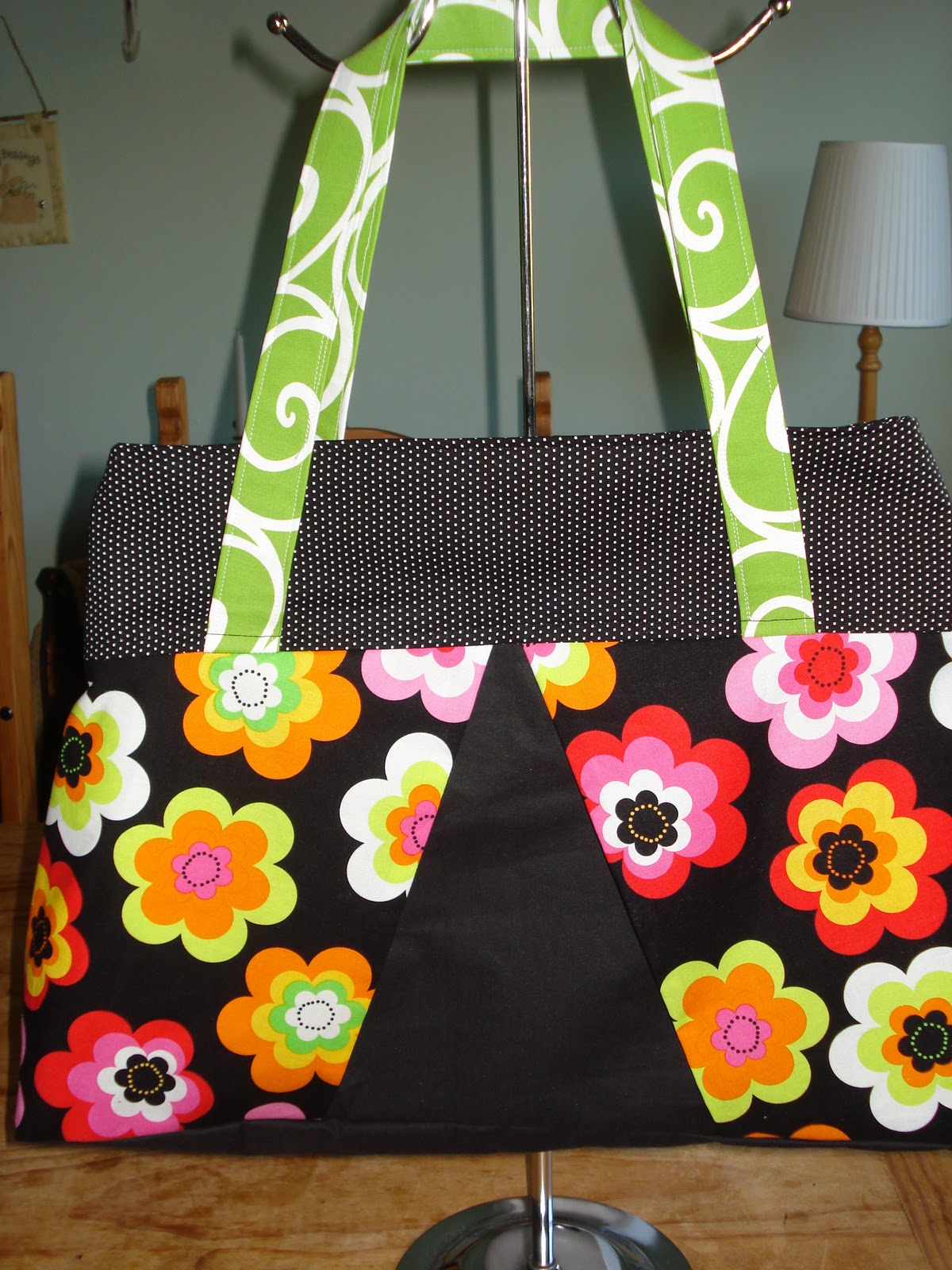 My Calico Heart: Weekender Tote Pattern Finished