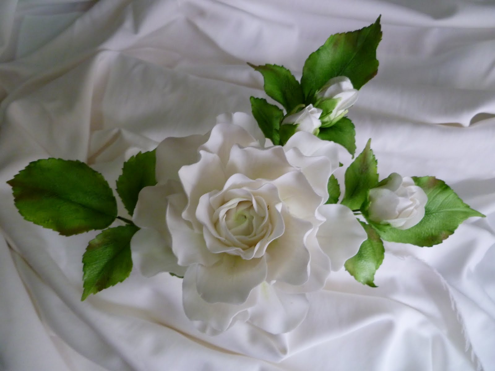 Cake Expressions & Sugarcraft: Floral Sugar Art , Sugar Roses Session 1