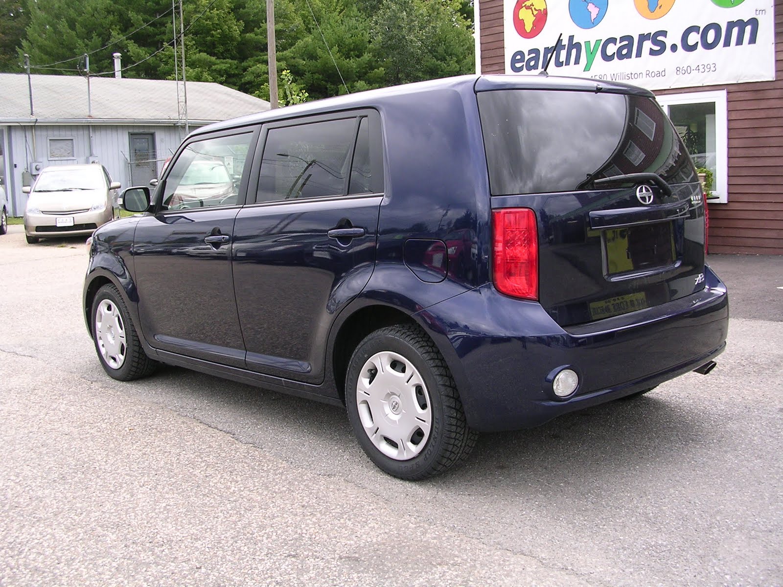 Earthy Cars Blog: EARTHY CARS OF THE WEEK: 2008 Dark Blue Scion xB ...