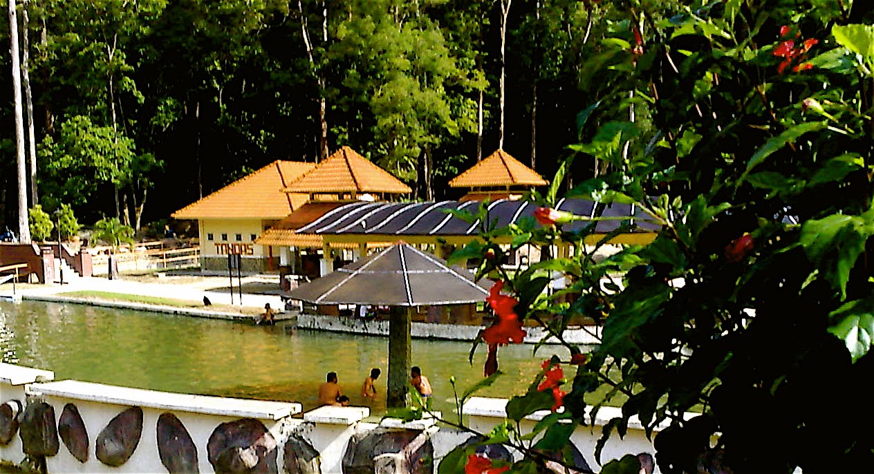 Norzah's Thoughts On Life: Ulu Bendul, Recreation and 'Sungai-Pool'...