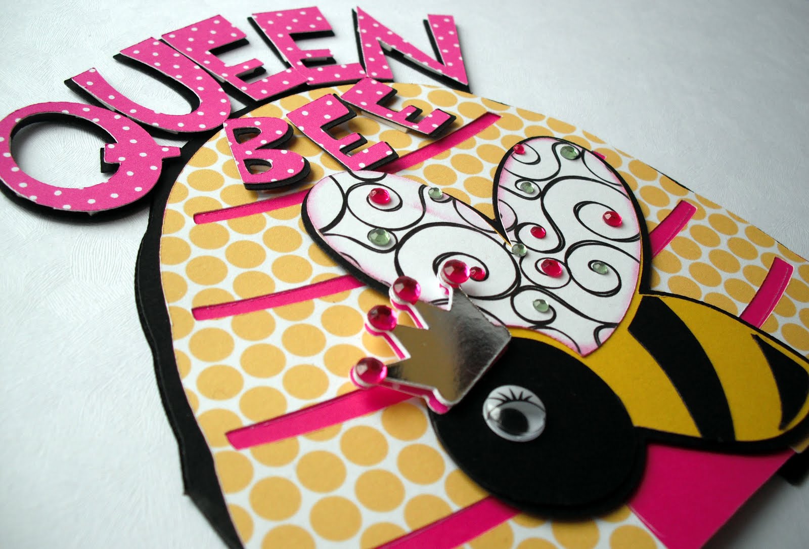 HuxtersHouse: BBTB2 Bee Challenge QUEEN BEE!