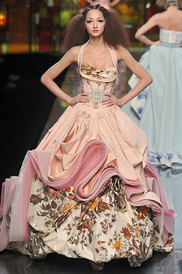 Fashion Things To Look At: Christian Dior Couture Spring 2009