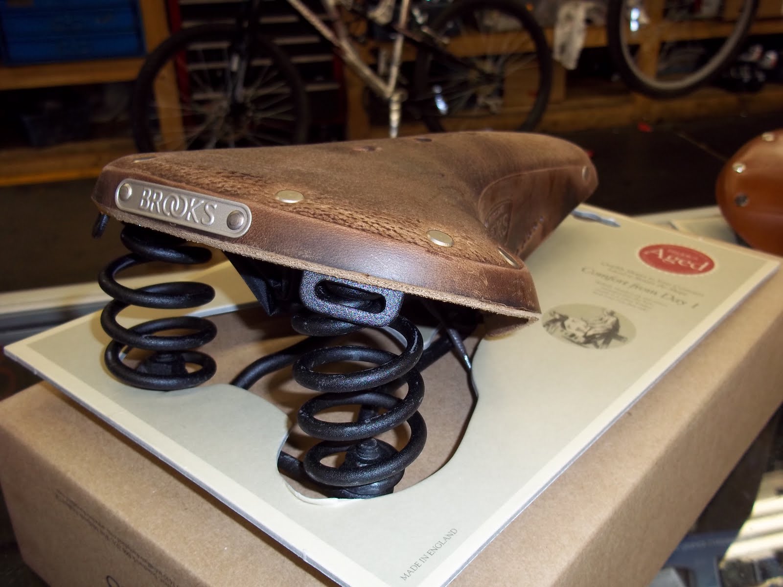 Piedmont Velo Sports: Brooks Flyer Aged