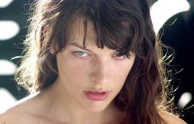Diego Actress: Milla Jovovich lucha contra los aliens