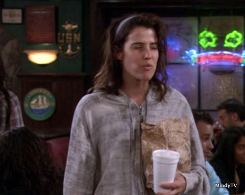 Too Much TV: HIMYM Robin Screen Cap