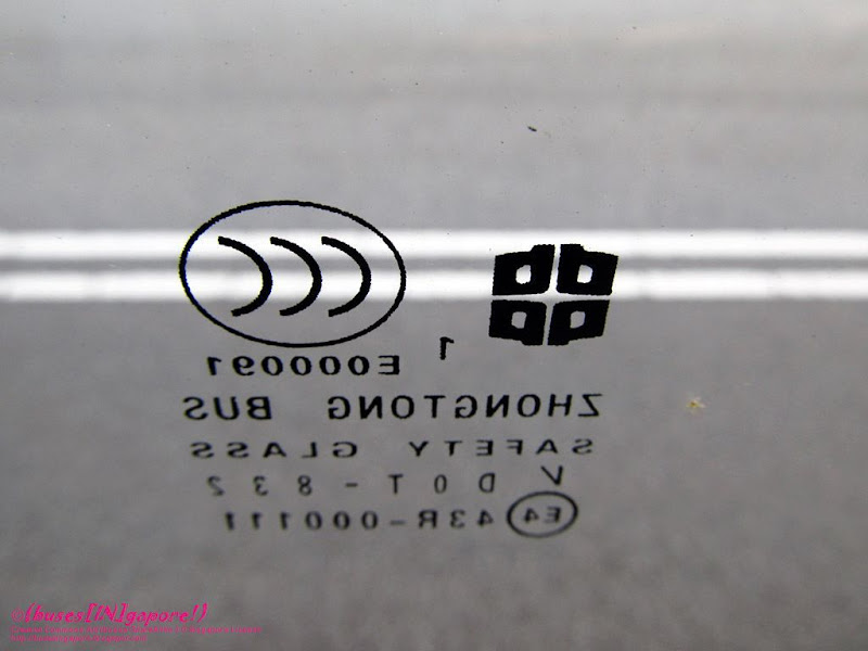 (buses[IN]gapore!): SMRT Buses : ZhongTong Hybrid LCK6121GHEV (SMB137A)