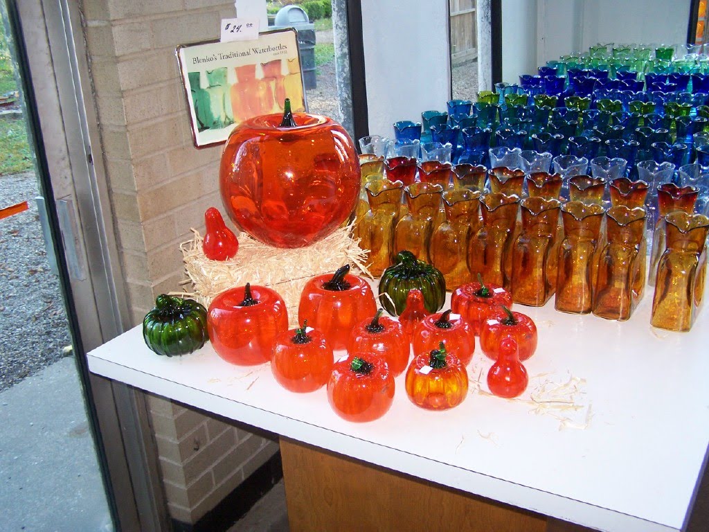 Heart of Glass - Blenko Glass: Blenko Glass - Pumpkins