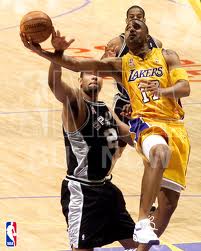 BALONCESTO HISTORIA DE LOS MEJORES: Ulrich Alexander "Rick" Fox