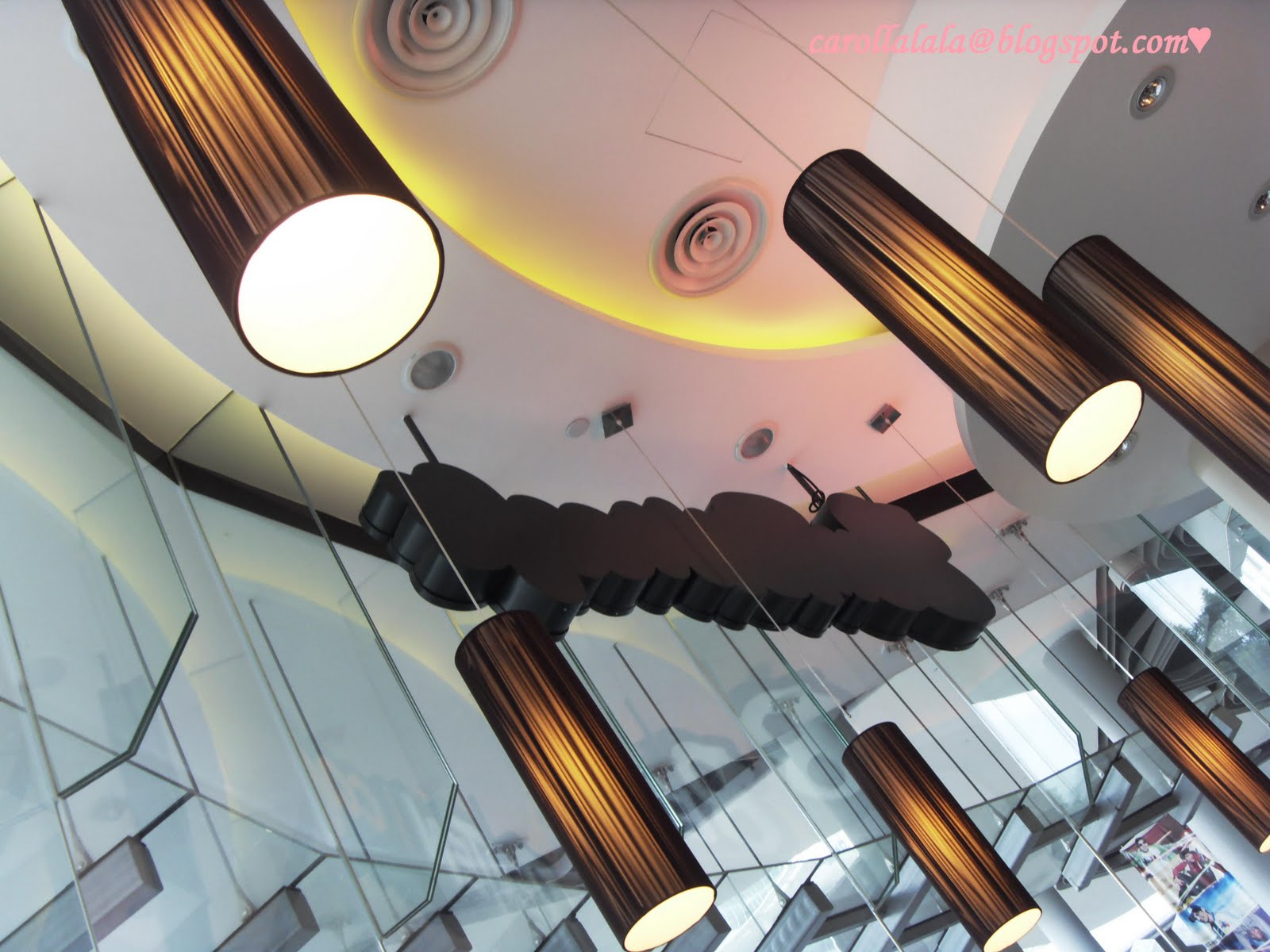 Carollalala: [Restaurant] - Theme Restaurant - Ben Ten Cafe