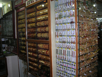 Blogpourri: The Bangle Shop