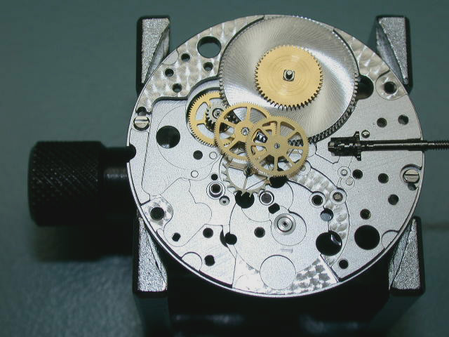 GNOMÓNICA: El calibre ETA 2892: confiable y fino caballo de batalla ...