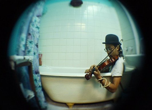 Mongrel Vaudeville: Mongrel Vaudeville at Sugarland, Thursday 27th May 2010