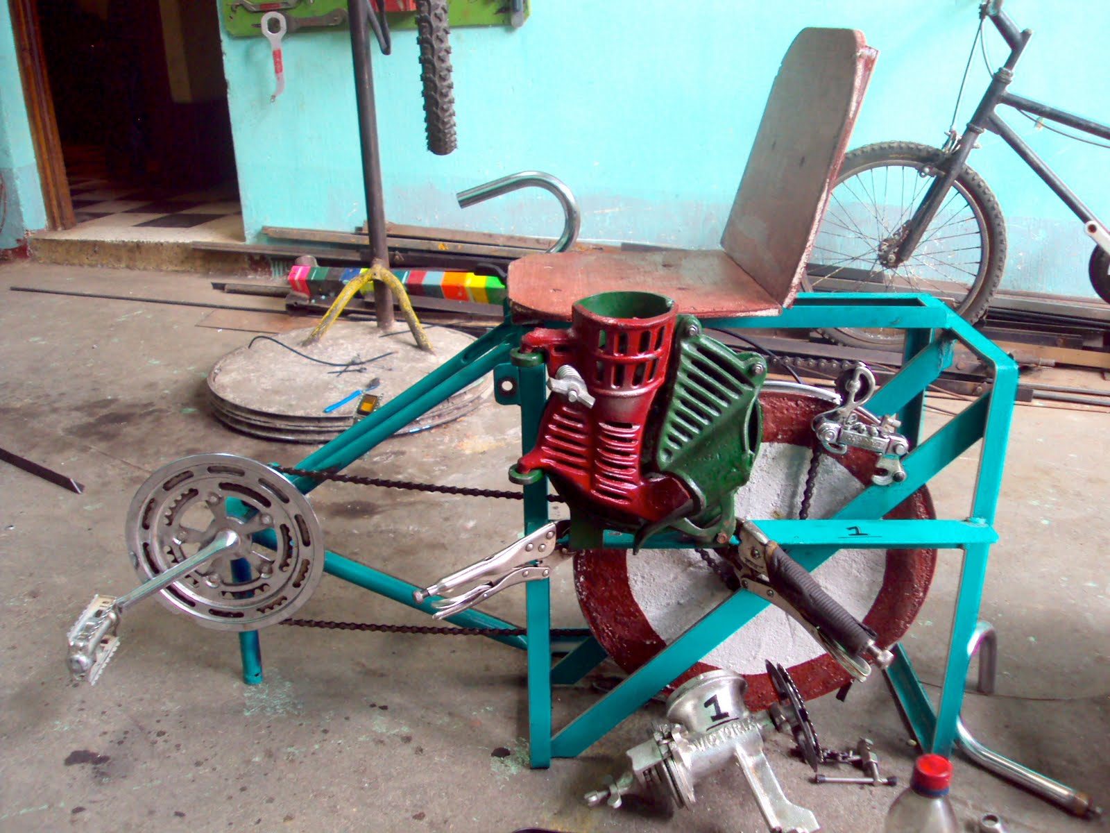 Southern Lights: The Bicimaquinas (Bike Machines)