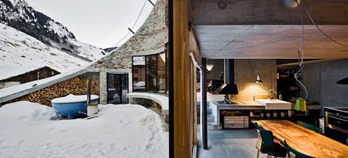 THOUGHTS ON ARCHITECTURE AND URBANISM: A house inside a mountain in ...